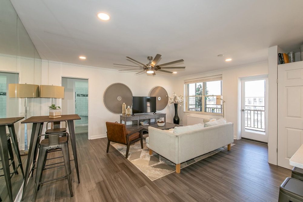 StayATL | High Rise Condo Downtown ATL with Views | StayATL